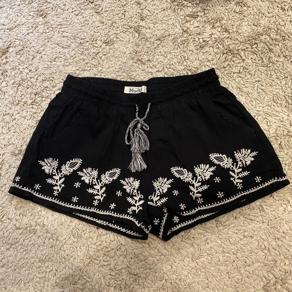 Mudd | Shorts | Mudd Brand Linen Shorts | Poshmark